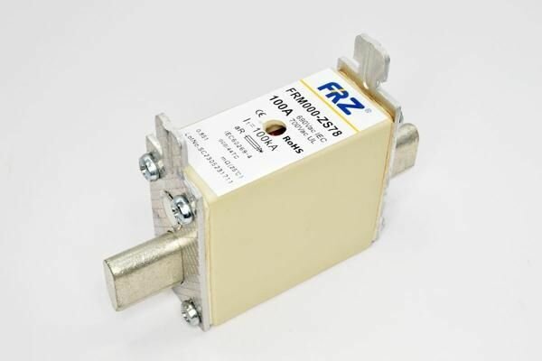 Предохранитель FRZ FRM000-ZS78 690/700V 100A AR Предохранитель быстродействующий aR 100А 690В AC DIN000 1шт