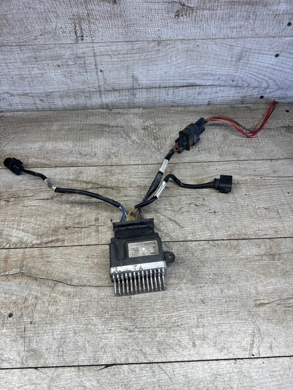 Блок управления вентиляторами Audi A4 B8 A5 8T Q5 989460d