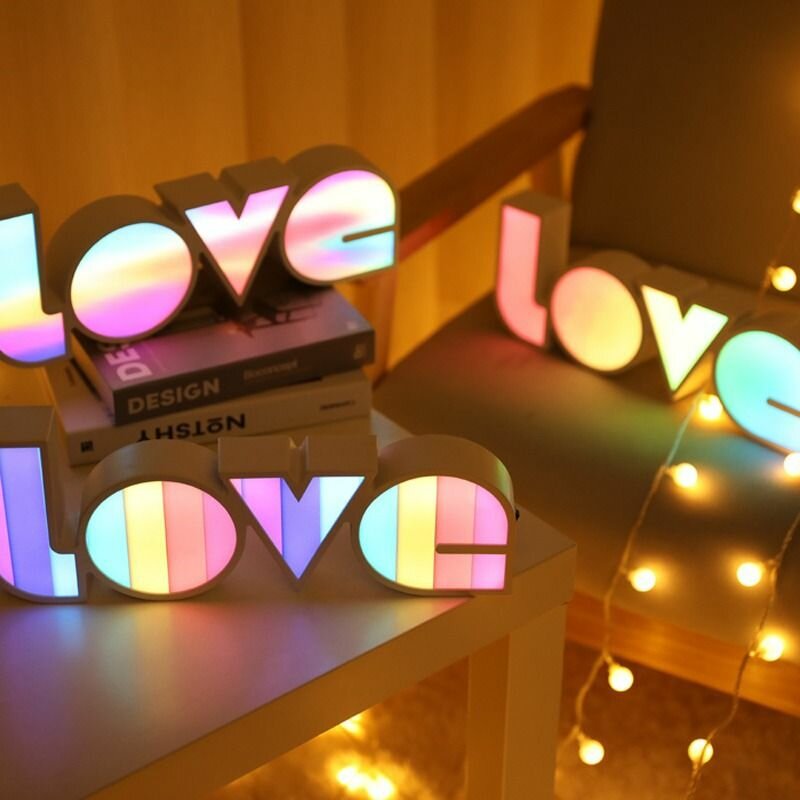 Декоративный светодиодный светильник ночник/love