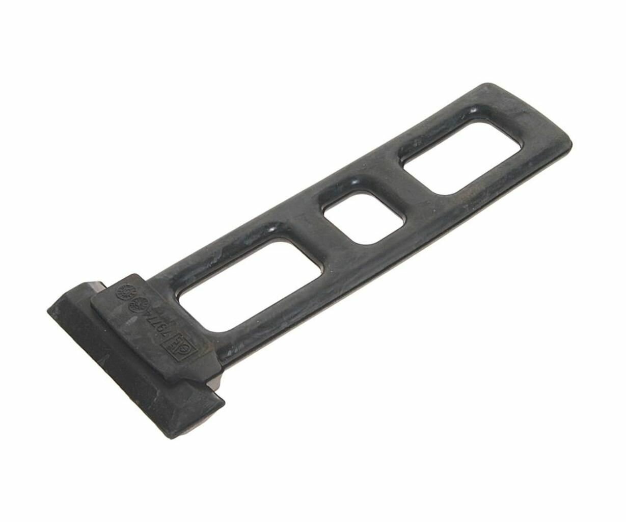 Крепление брызговика для Скания 4 арт 122195 DT Spare Parts