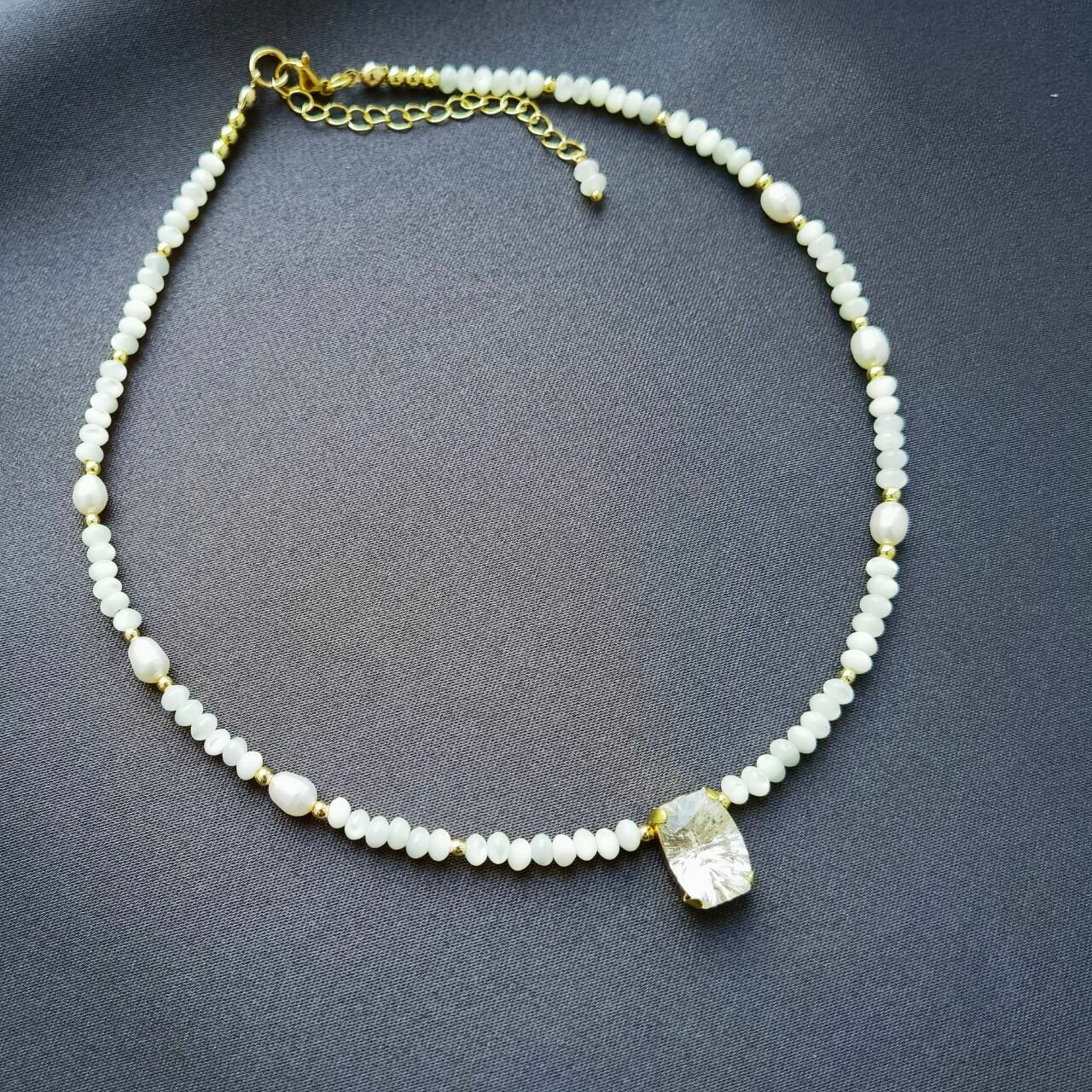 Чокер, перламутр, кристалл, жемчуг культивированный