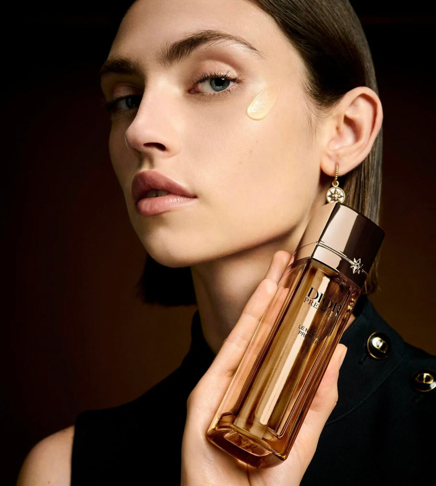 Подарочный набор с кейсом Dior Prestige Le Nectar
