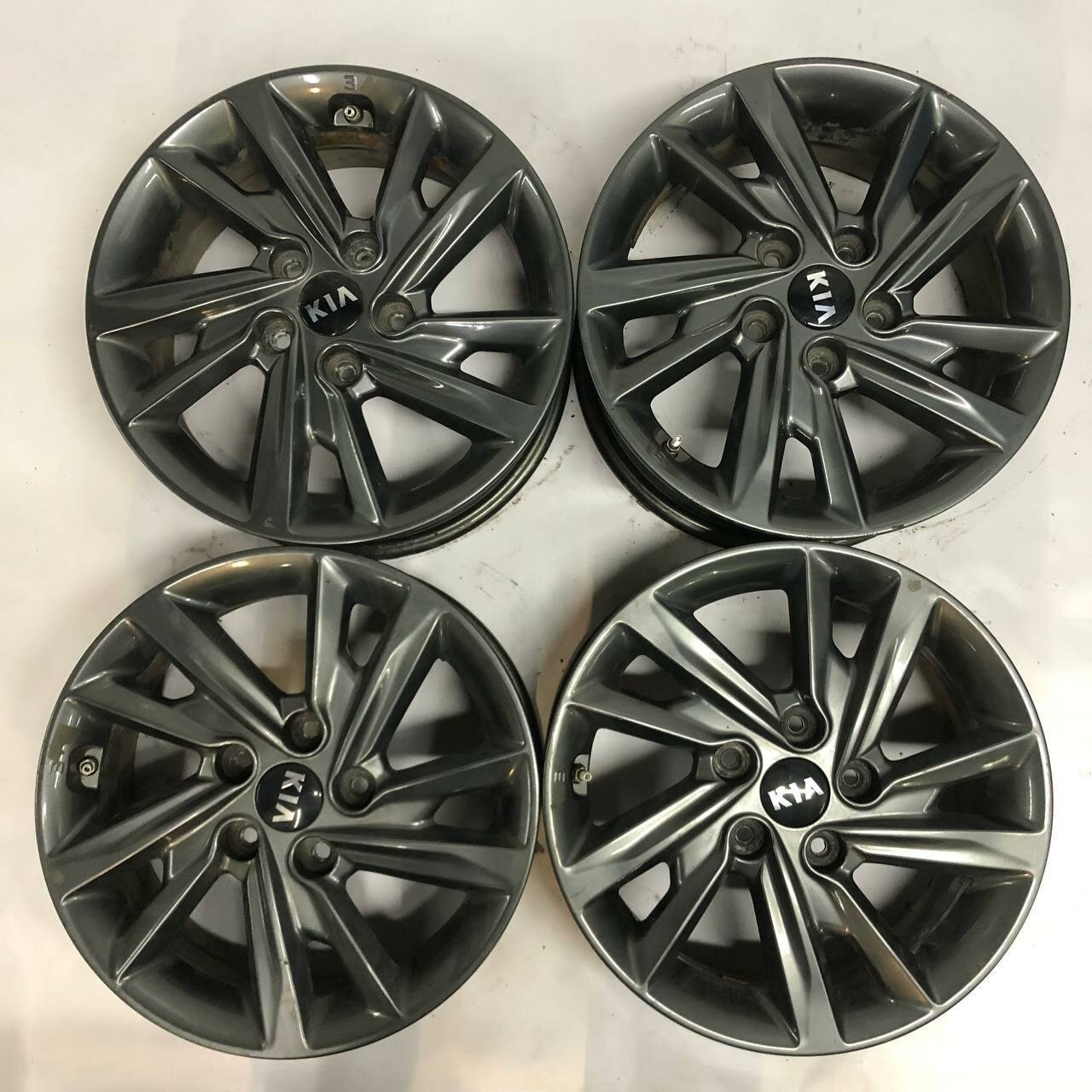 Колесные диски Kia 15x6.5 PCD 5x114.3 D67.1 ET47.5 (оригинал)