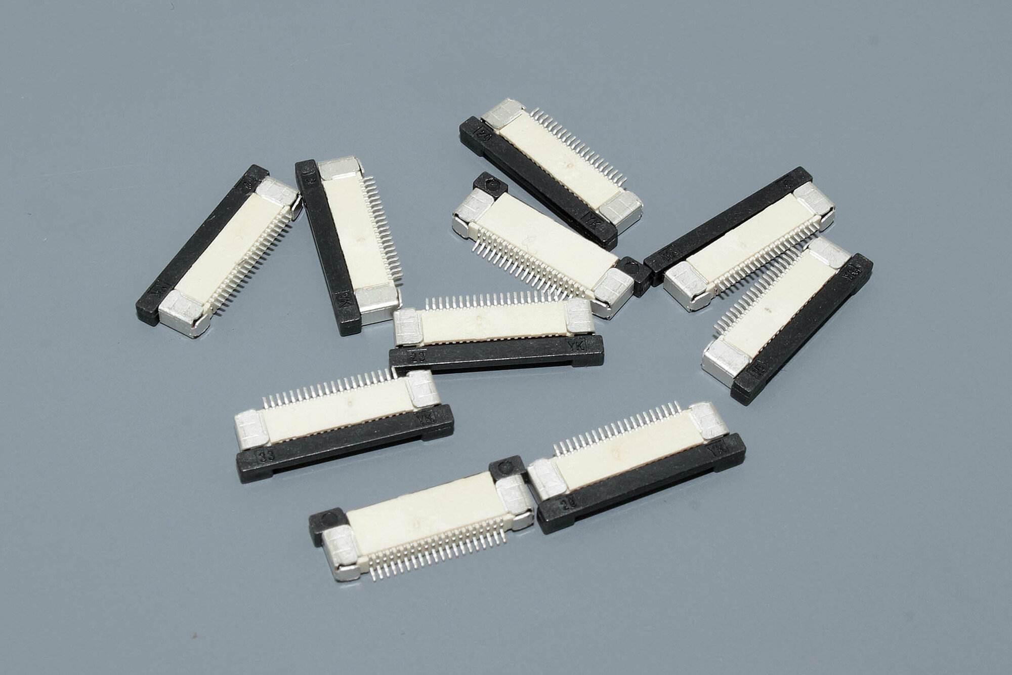 Разъем FPC Half Coverage Top Contact 0.5K-BS-20PWB 20 pin высота 2мм шаг 0,5мм 10 шт