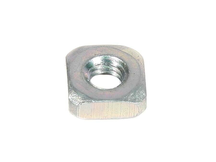 Гайка М4 стартера, квадратная (артикул 00001-0001969-018)