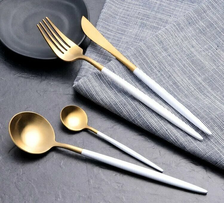 Набор десертных приборов 24 предм. золотой, белый