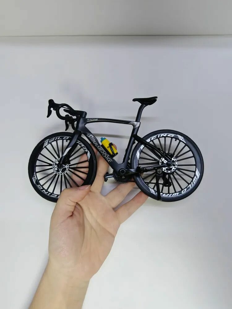 Модельный велосипед из сплава Игрушечные подарки для мальчика (1: 8)