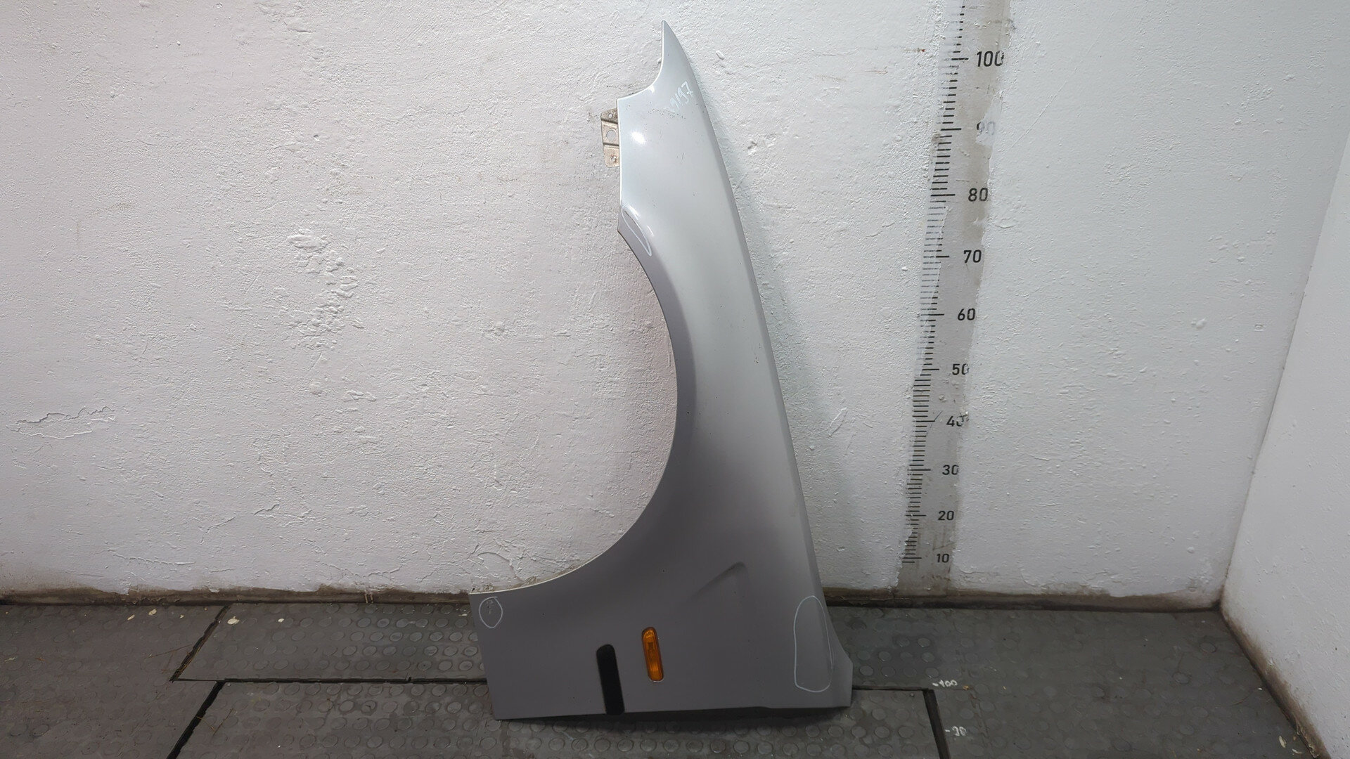 Крыло левое переднее BMW 3 E46 Б/У