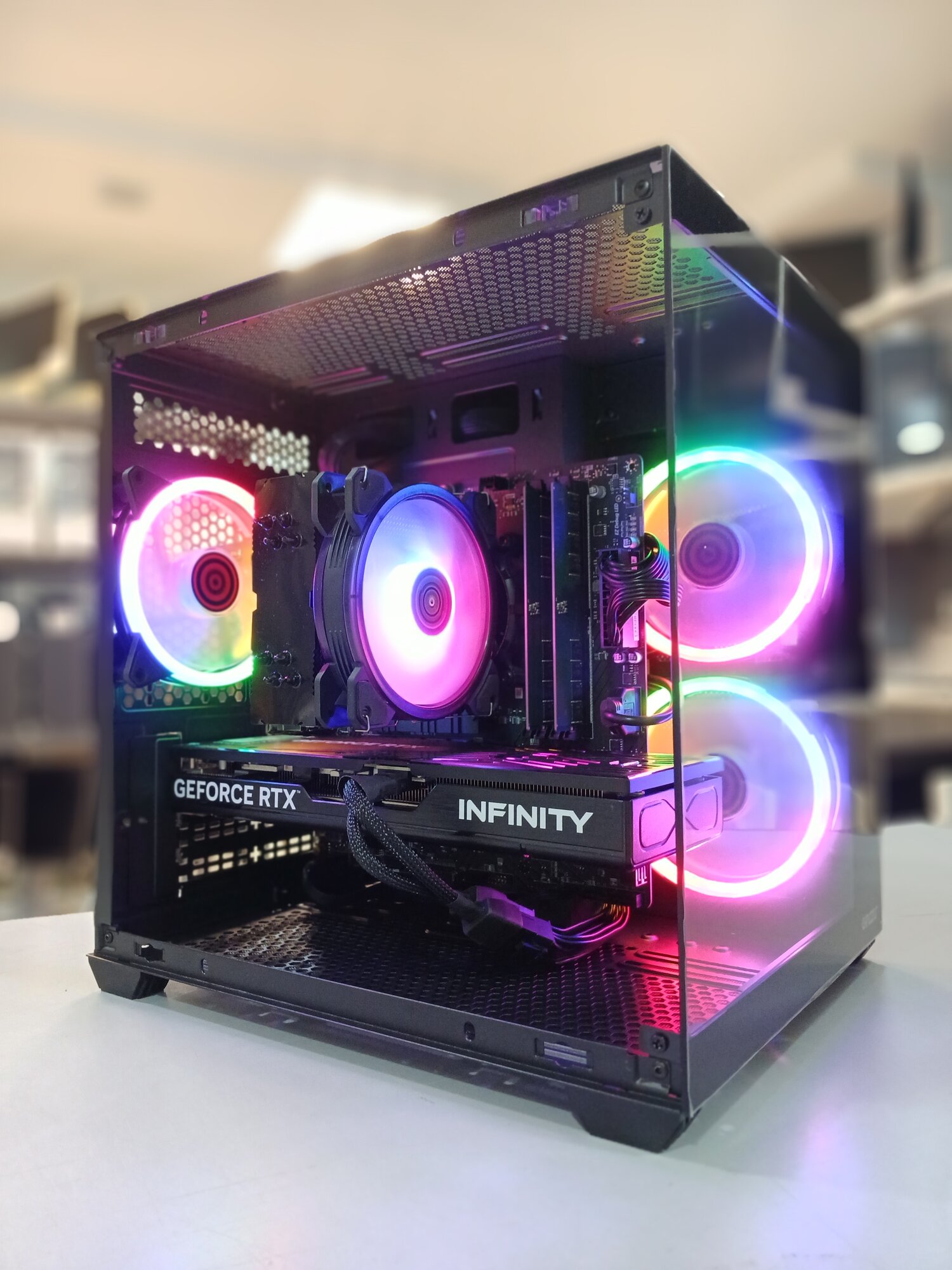 Игровой компьютер Intel Core i5-14600KF, 64GB, RTX 5070 12GB, SSD 1TB, SSD 512GB