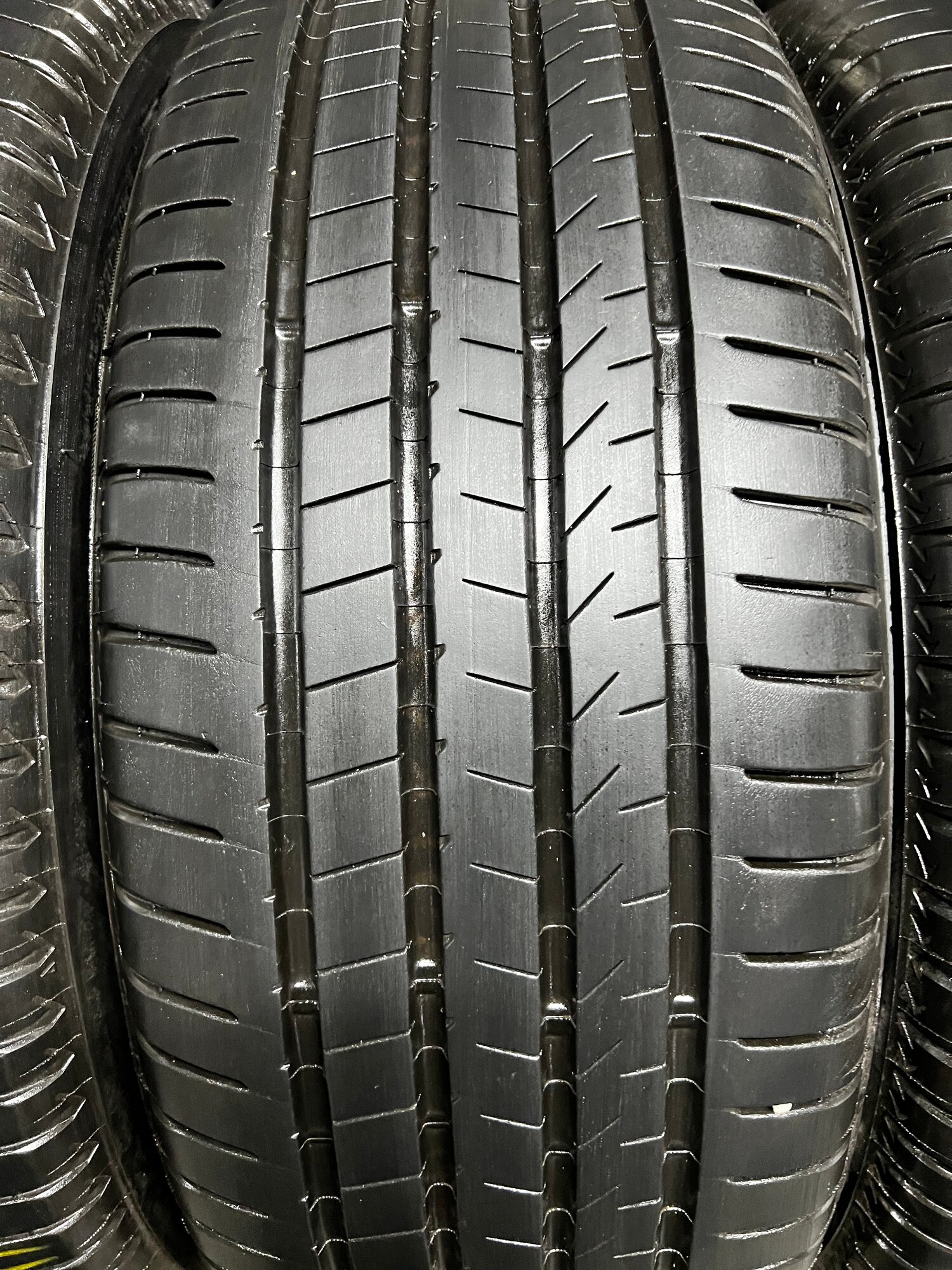 Bridgestone Alenza 001 255/55 R20 110Y