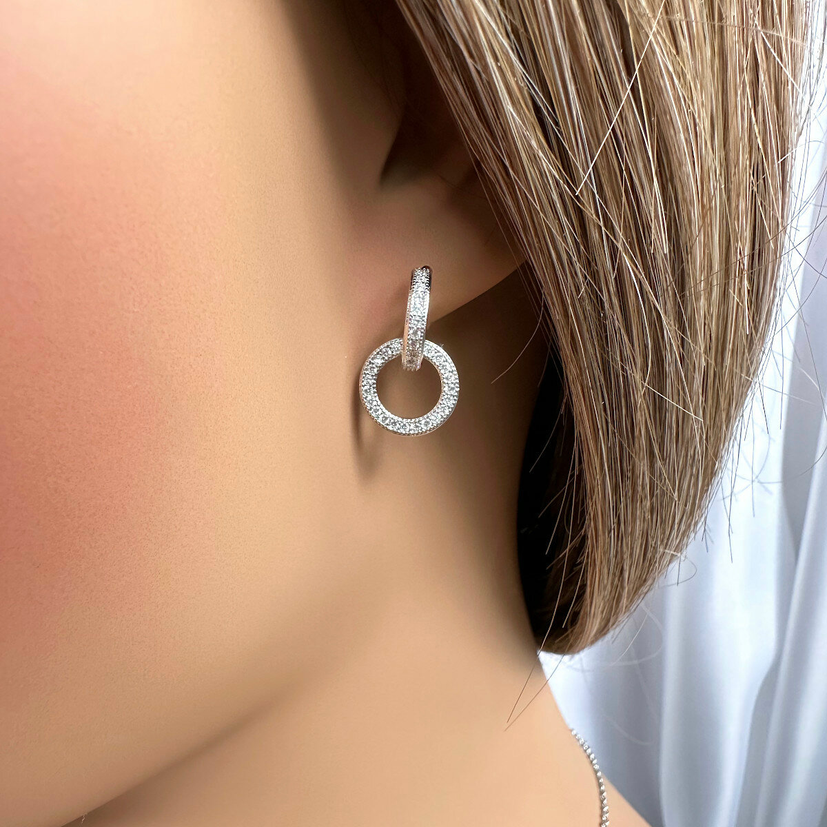 Серьги с подвесками, пусеты, циркон