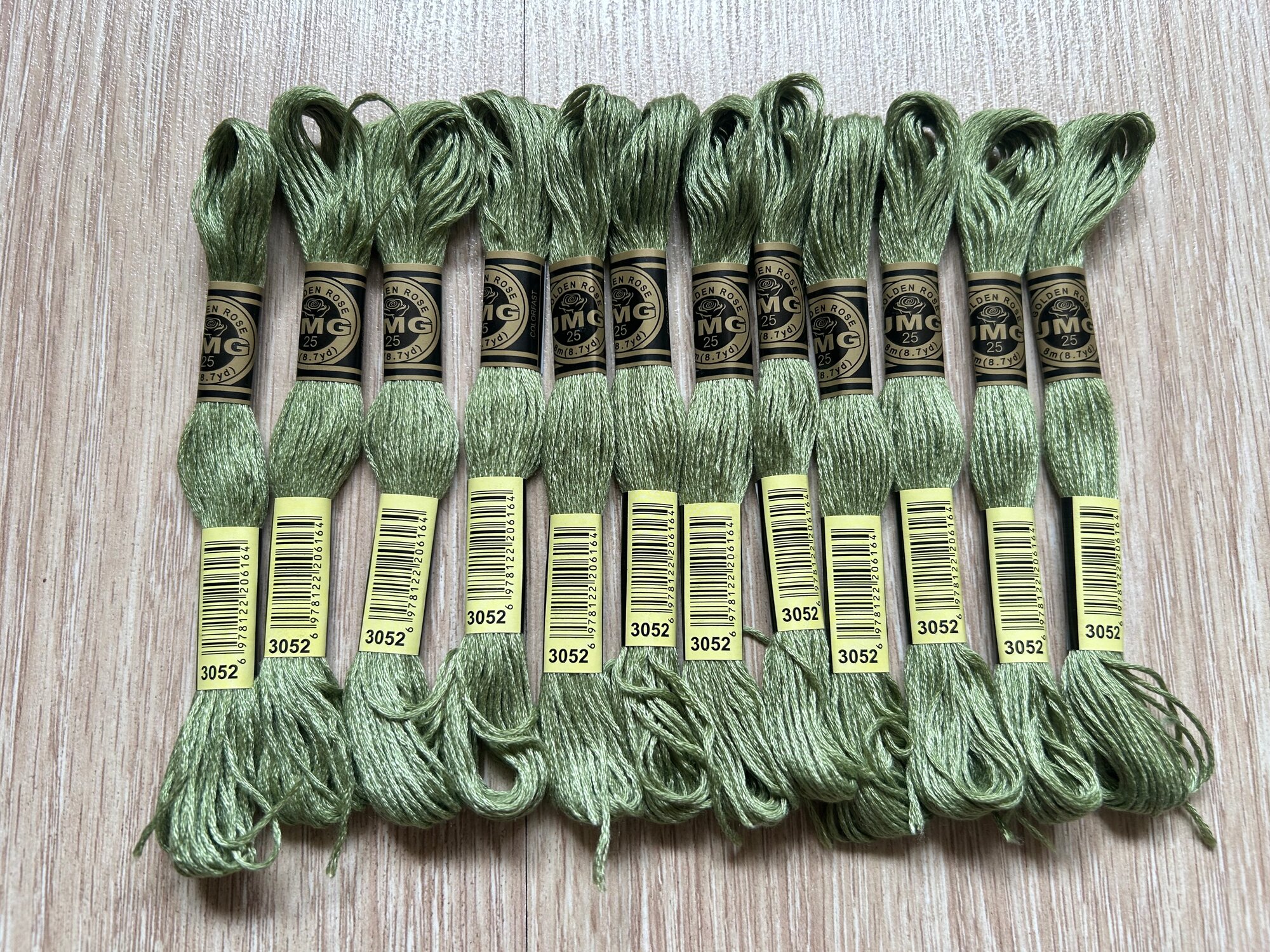 Нитки для вышивания JMC мулине (150-3866) 100% полиэфир 12 штук x 8 м