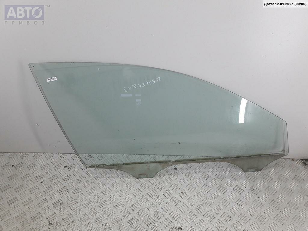 Стекло двери передней правой Volkswagen Passat B5+ (GP)