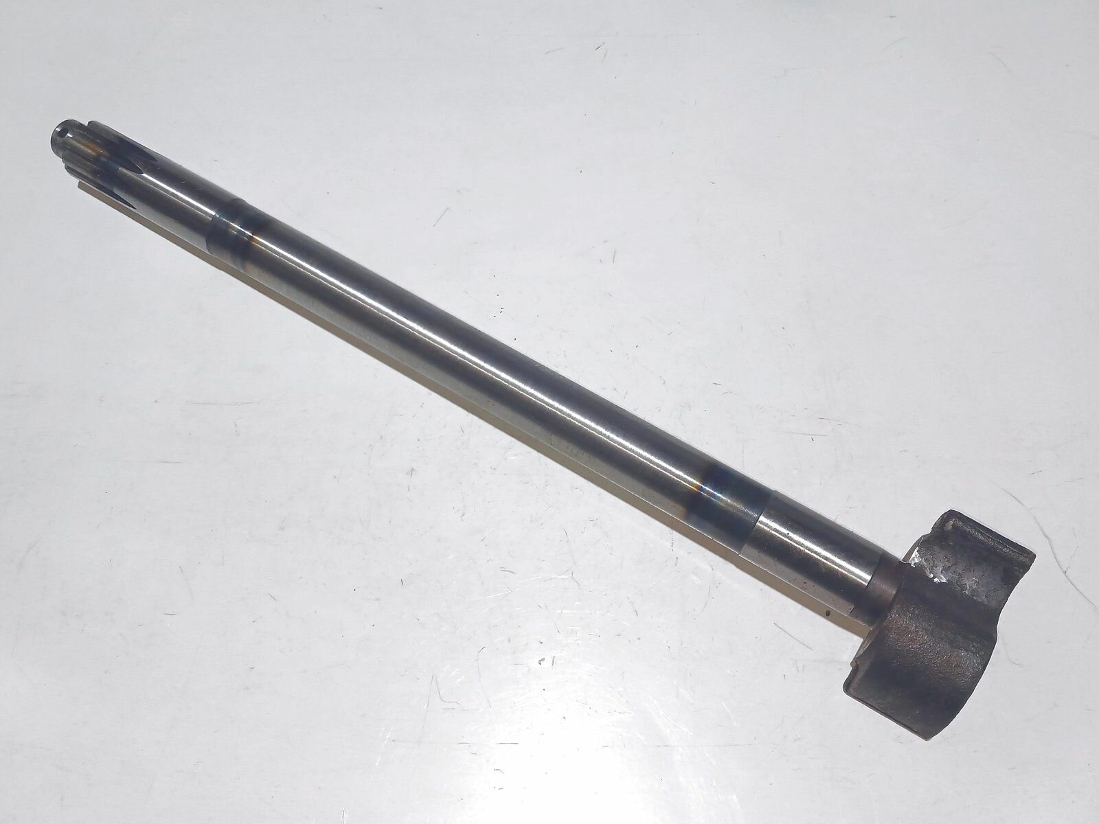 Кулак разжимной задний левый (ПАЗ, кавз) кааз L=594