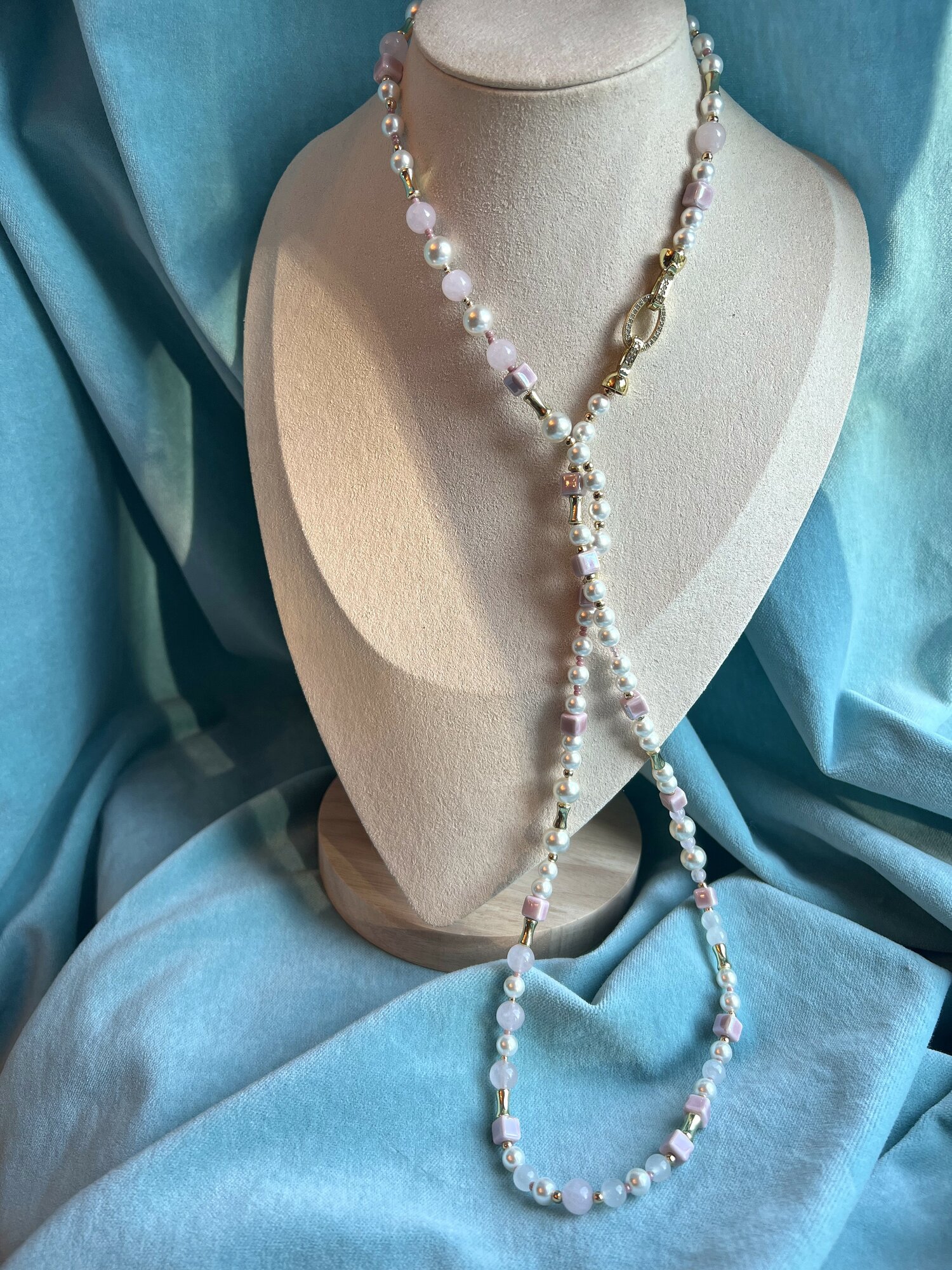 Колье, кварц, жемчуг имитация