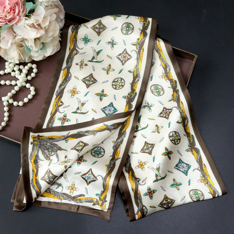 Комплект с шарфом для женщин