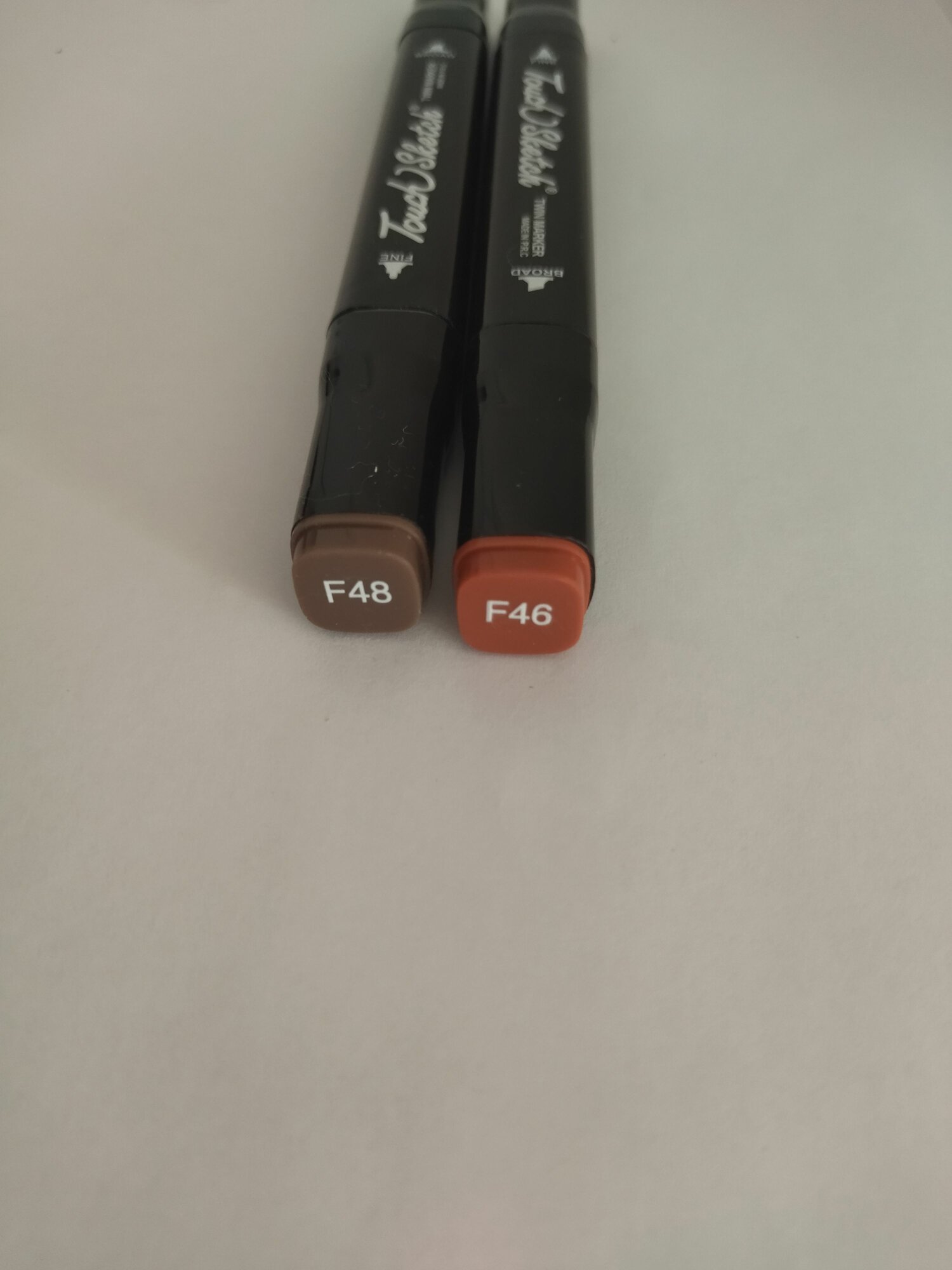 Набор - 2 шт. маркеров Touch Sketch, спиртовые, кисть/скошенное перо, диаметр 2-7мм