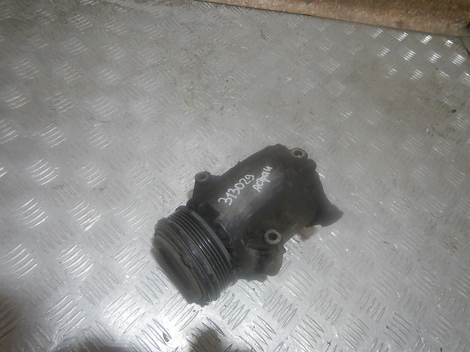 Б/У Компрессор кондиционера, Opel (Опель)-ASTRA H (04-) OPEL ASTRA H (04-) 1.4 Z14XEP замкнут 313029 GENERAL MOTORS арт. ...