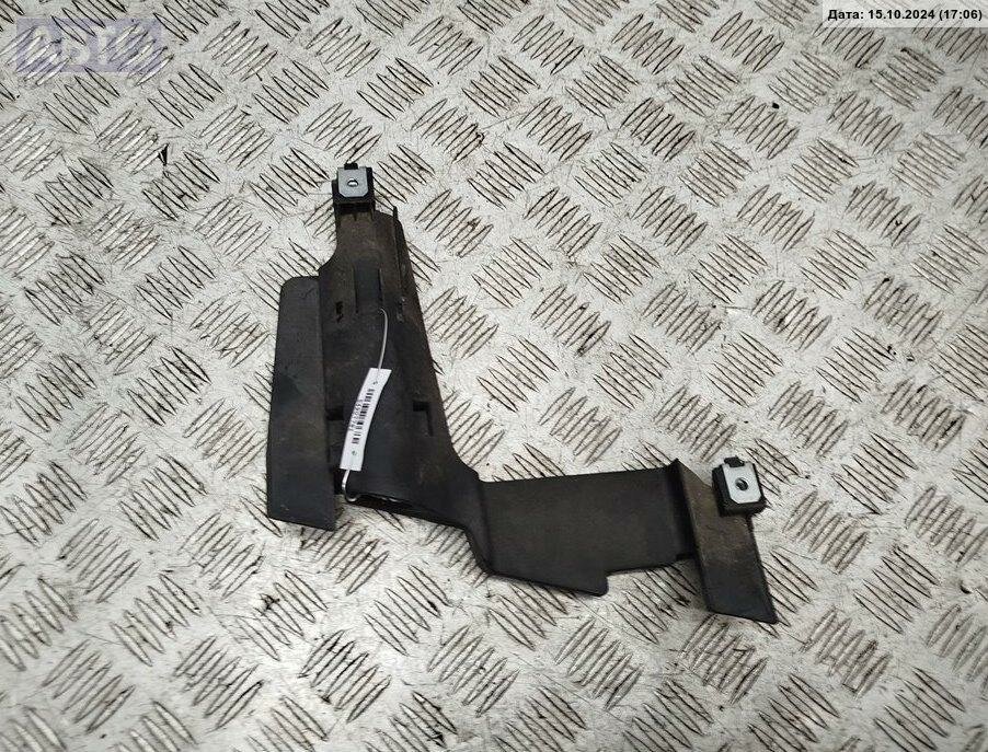 Крепление фары правой BMW 3 E46 (1998-2006)