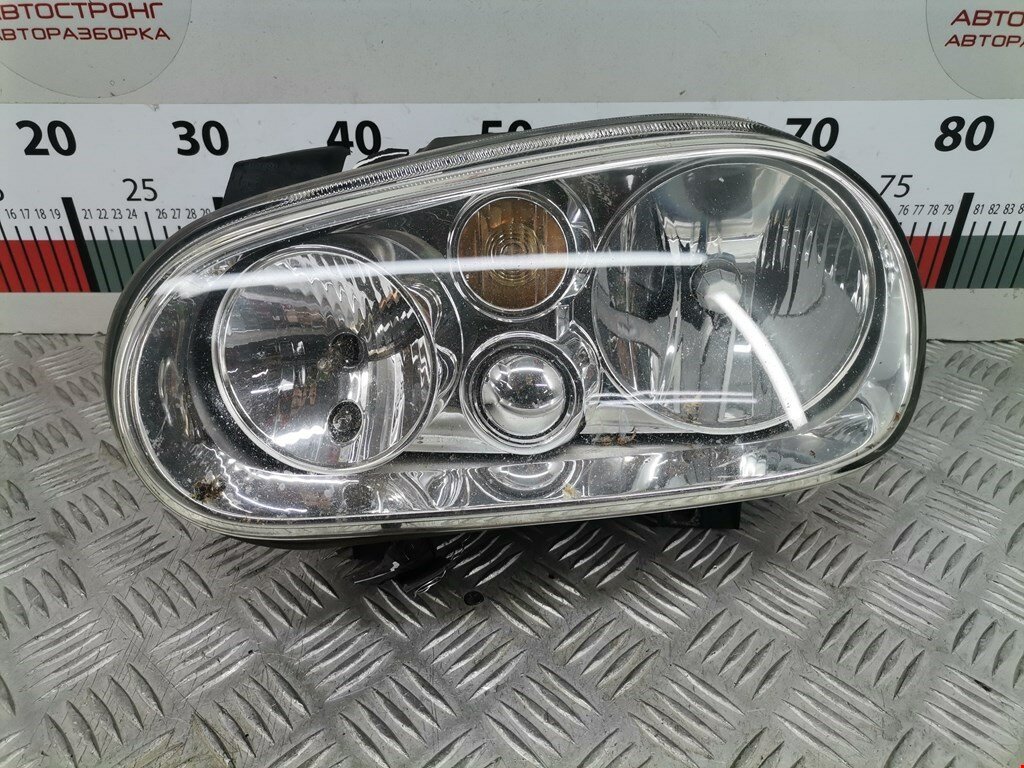 Фара левая Volkswagen Golf 4 1J1941017B арт. 2114114