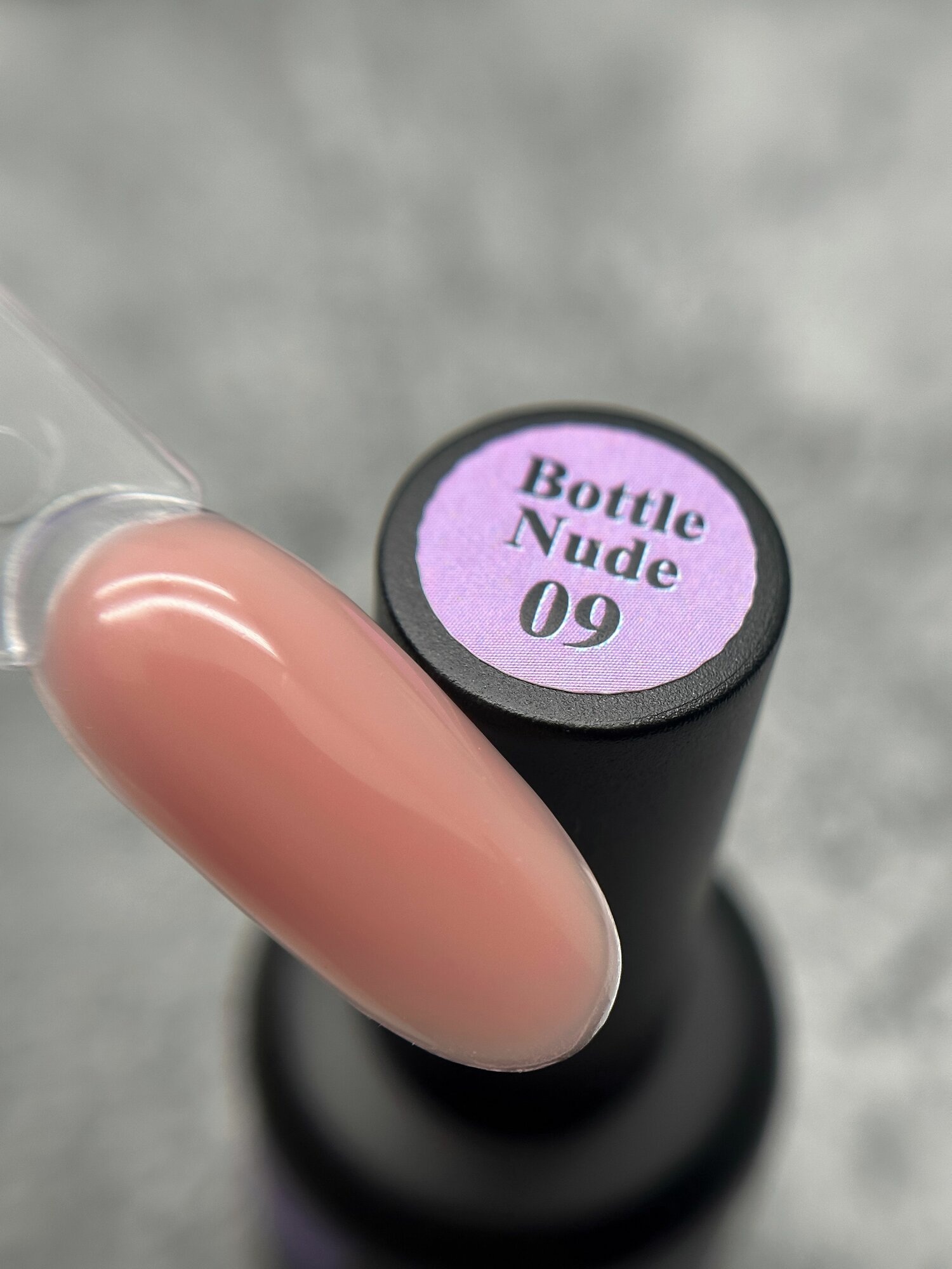 Гель лак для дизайна ногтей Bottle Nude 09 TopShopNails, 15мл