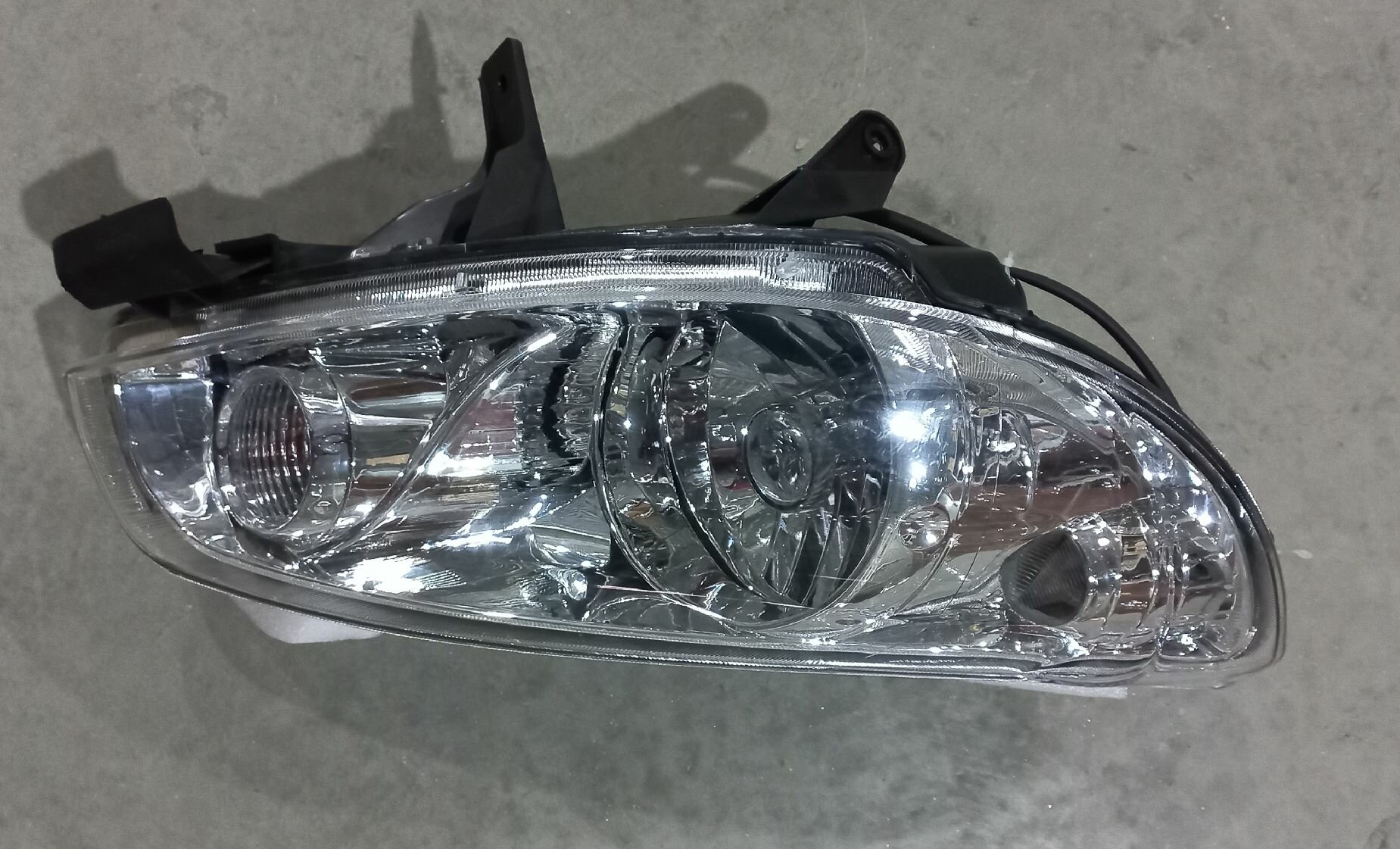 Фара правая JAC Tagaz C10 [1.3 16V 5MT седан]