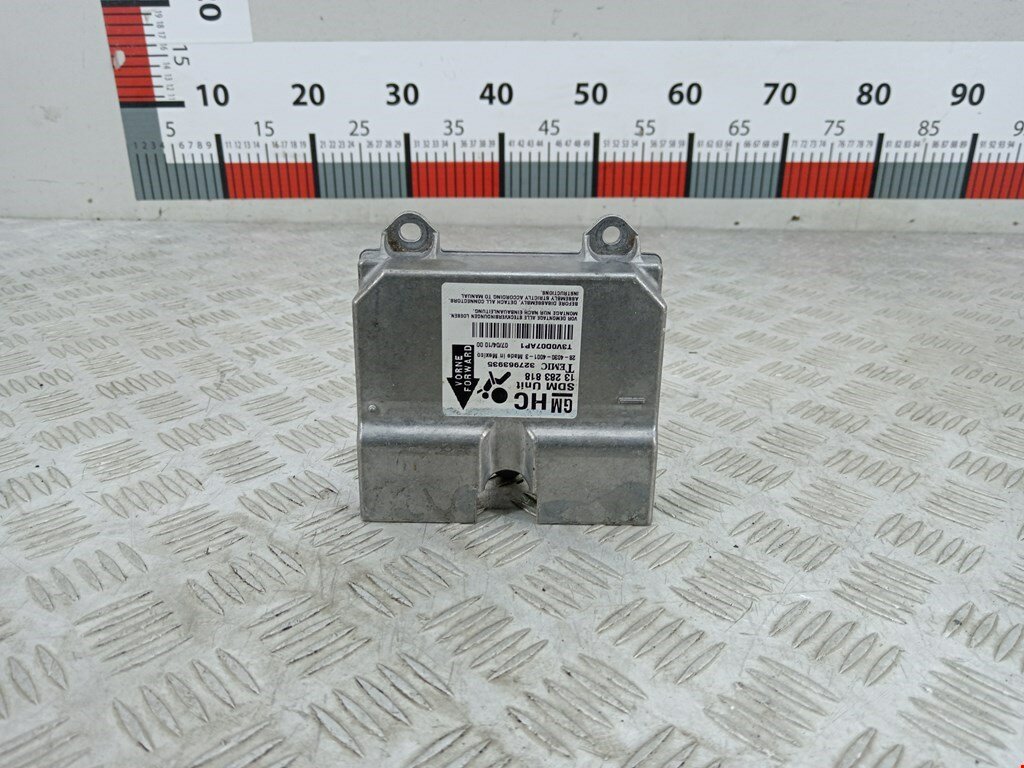 Блок управления Air Bag Opel Corsa D 13288178 арт. 1972062