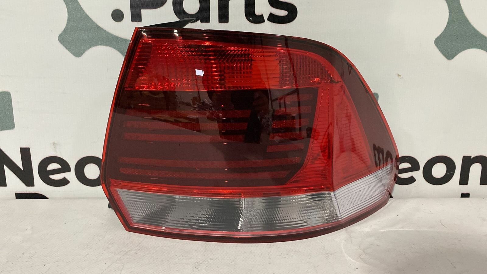 Фонарь правый VW Polo 5 2015-2020