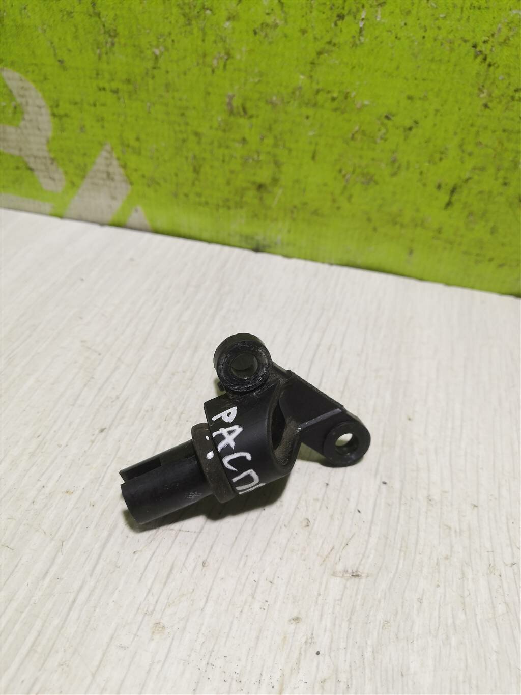 Датчик положения распредвала LADA VESTA 15-19