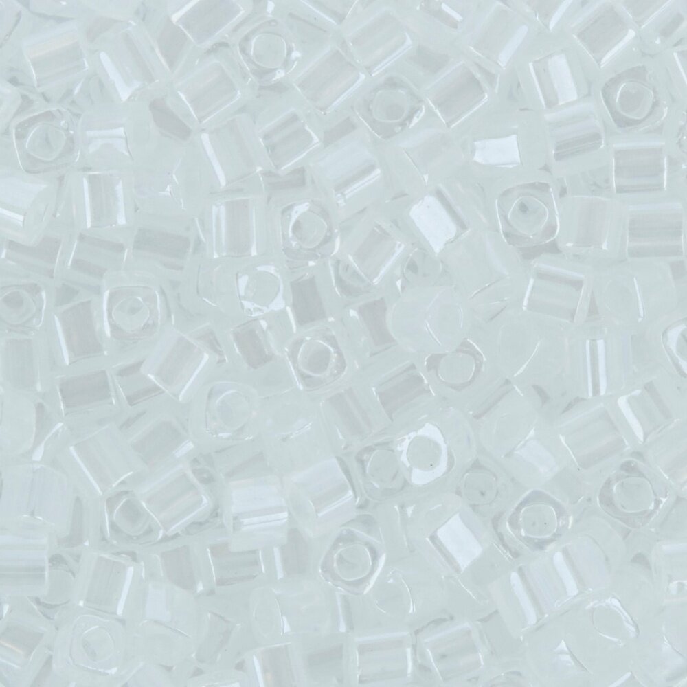 Бисер TOHO Cube, №2, 1,5 мм, 5х5 г, №0141, белый перламутровый
