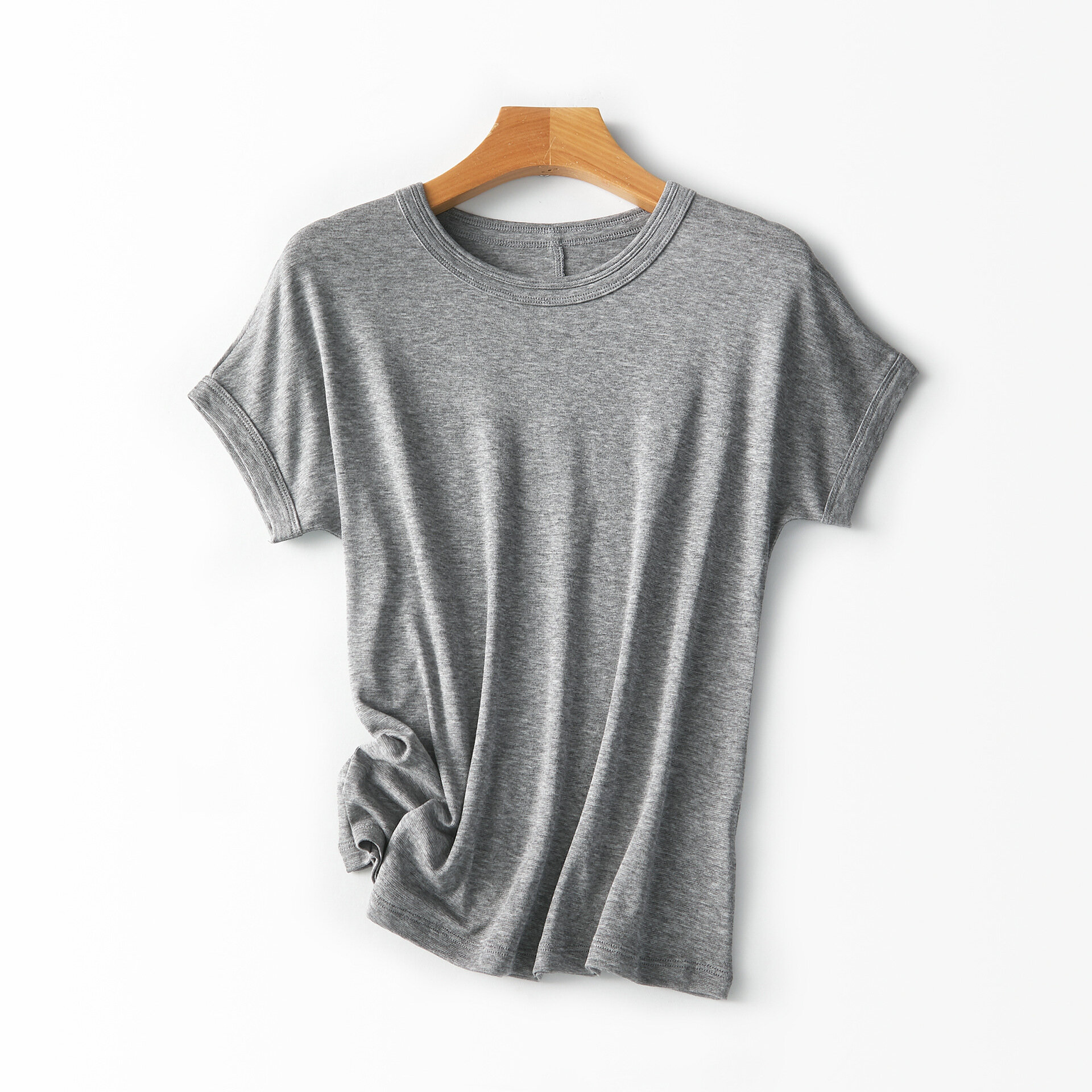 Футболка спортивная