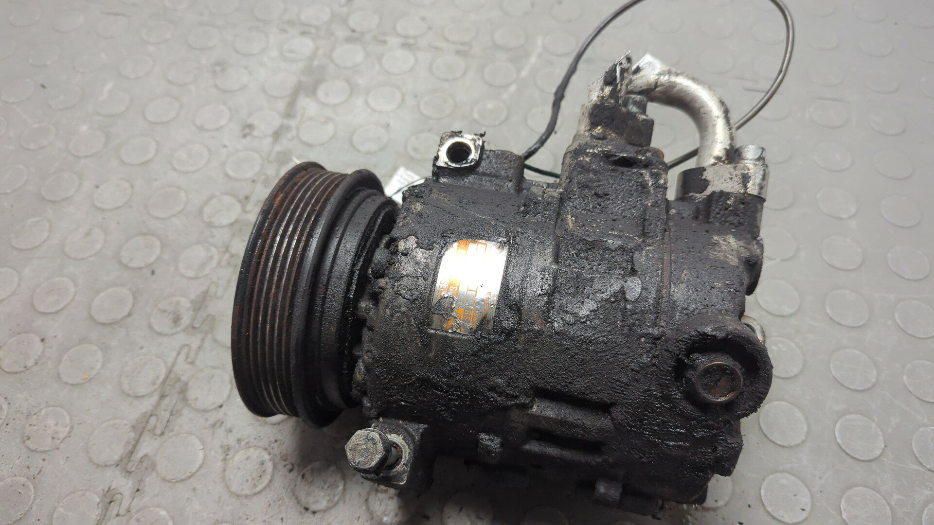 Компрессор кондиционера Audi A4 (B5) Б/У