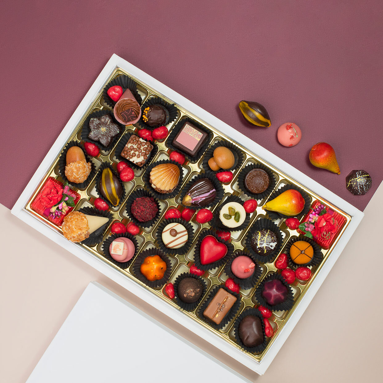 Красная роза, подарочный набор, FRENCH KISS, шоколадные конфеты