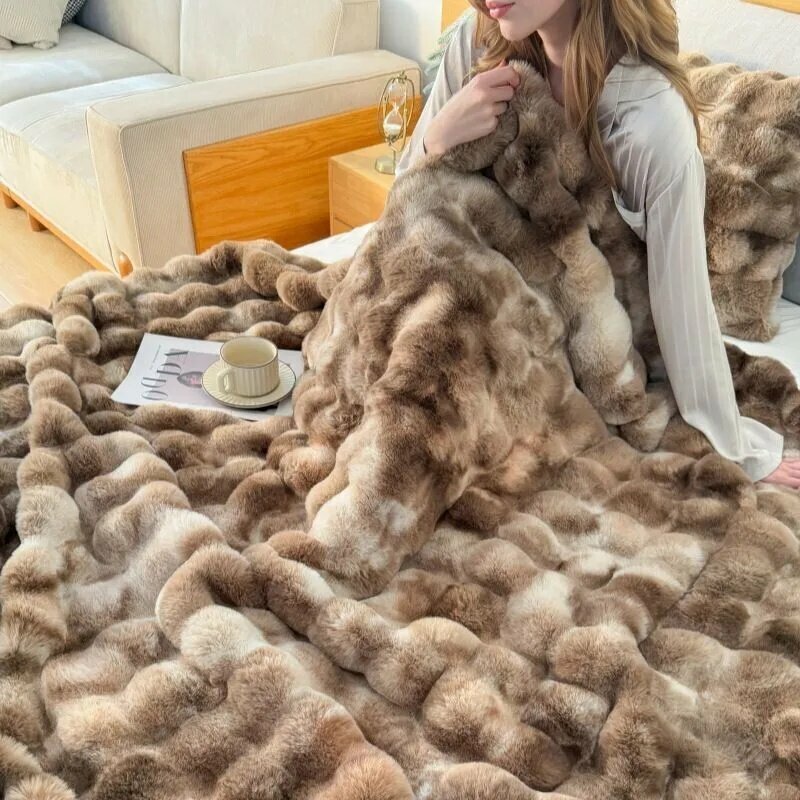 Одеяло Односпальный 200x230 см, Всесезонное, с наполнителем Полиэстер, Пух, комплект из 1 шт