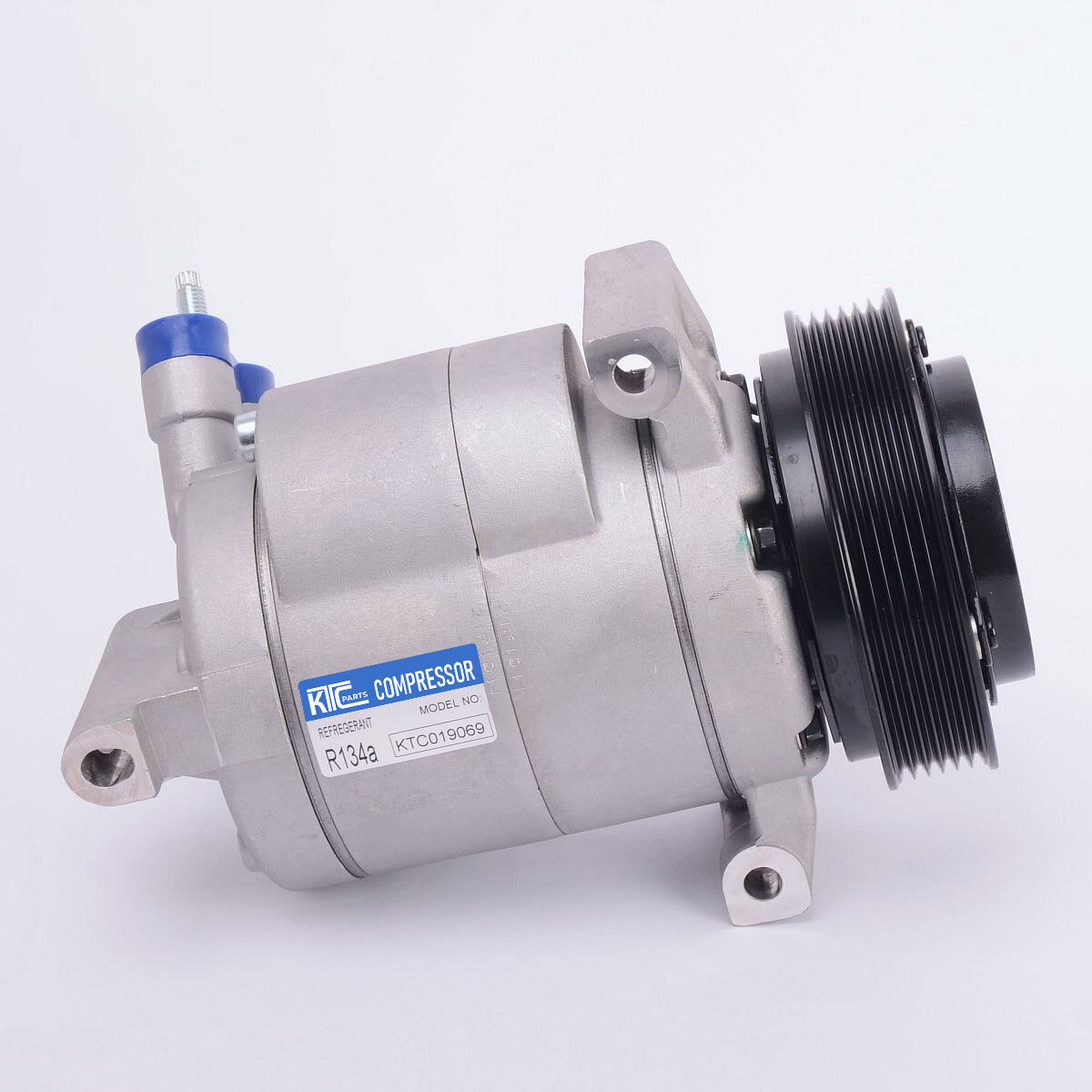 Компрессор Chevrolet Cruze (09-) Aveo T300 (11-) 13220076 6PK (019069)