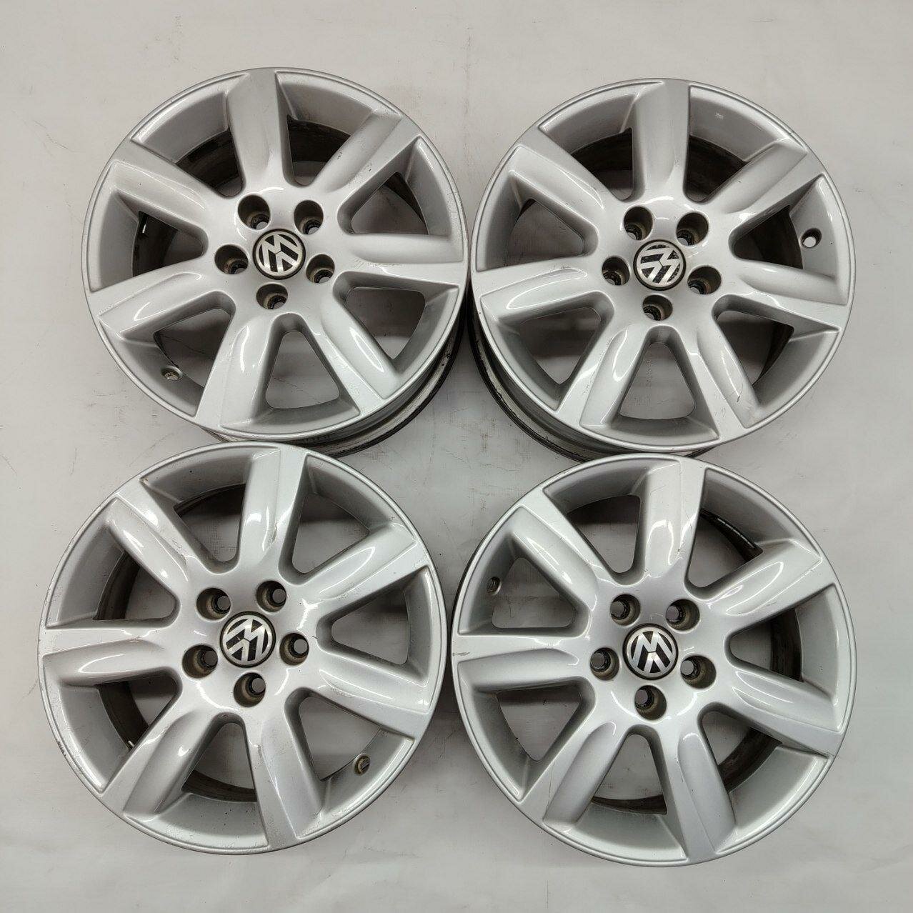 Колесные диски Volkswagen 15x6 PCD 5x100 D57.1 ET40 (оригинал)