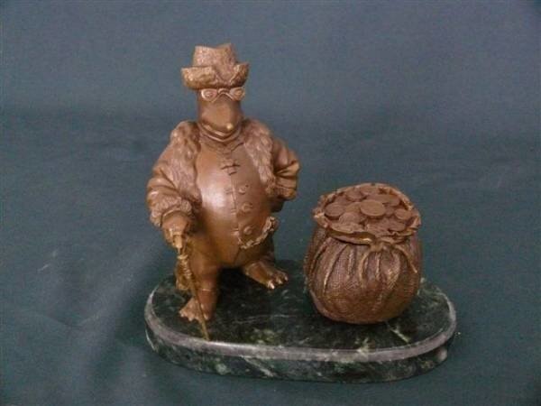 Бронзовая статуэтка Денежный крот (финансист)