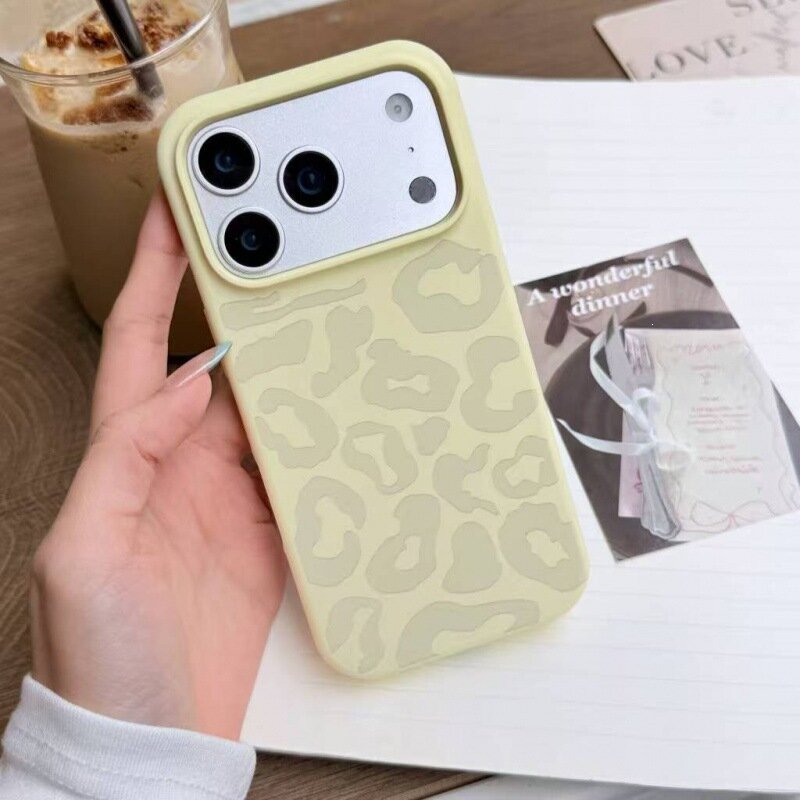 Силиконовый чехол с принтом леопарда для желтого iPhone 13 Pro Max