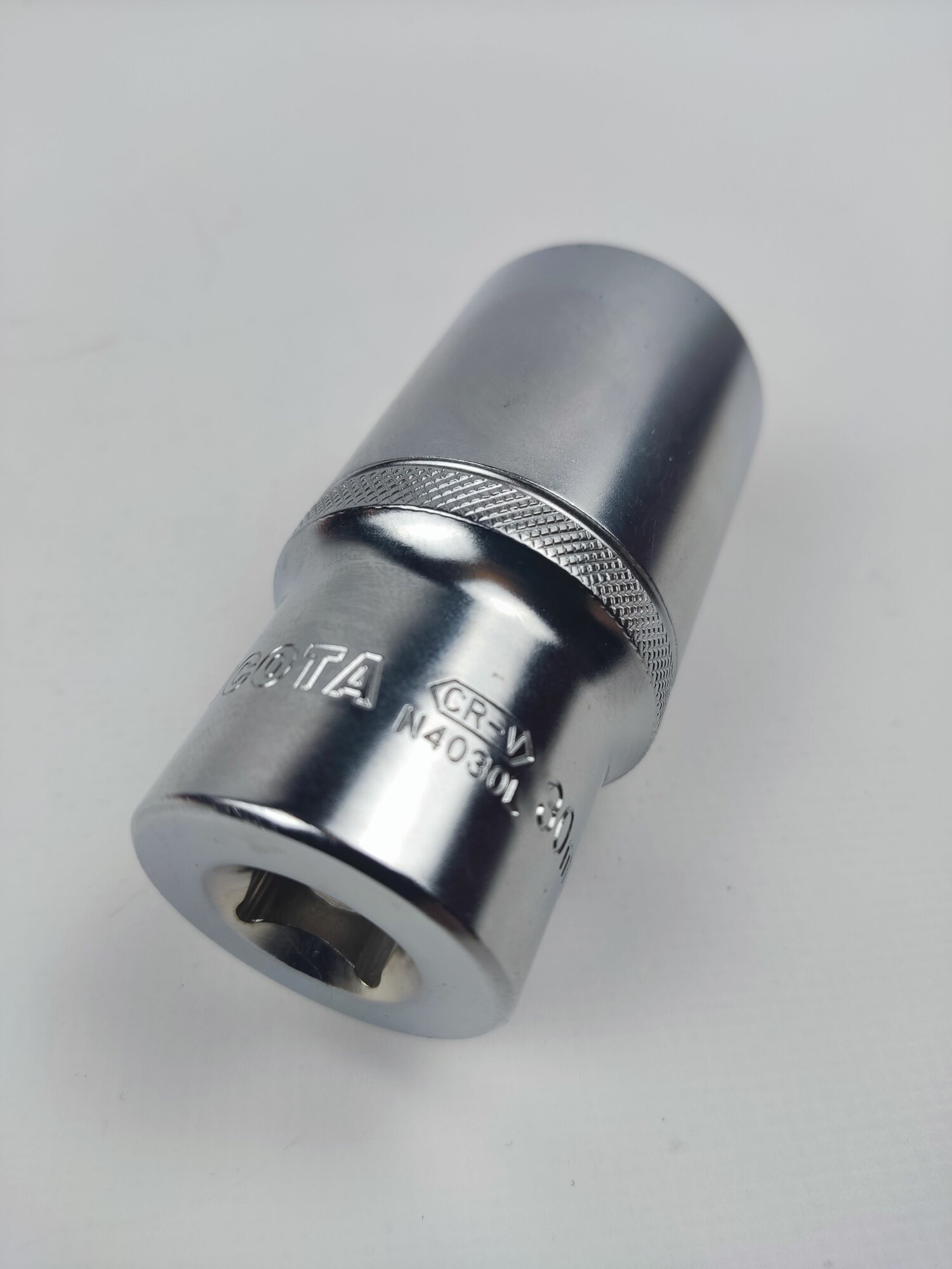 Головка торцевая глубокая 6гр. 1/2" 30мм N4030L