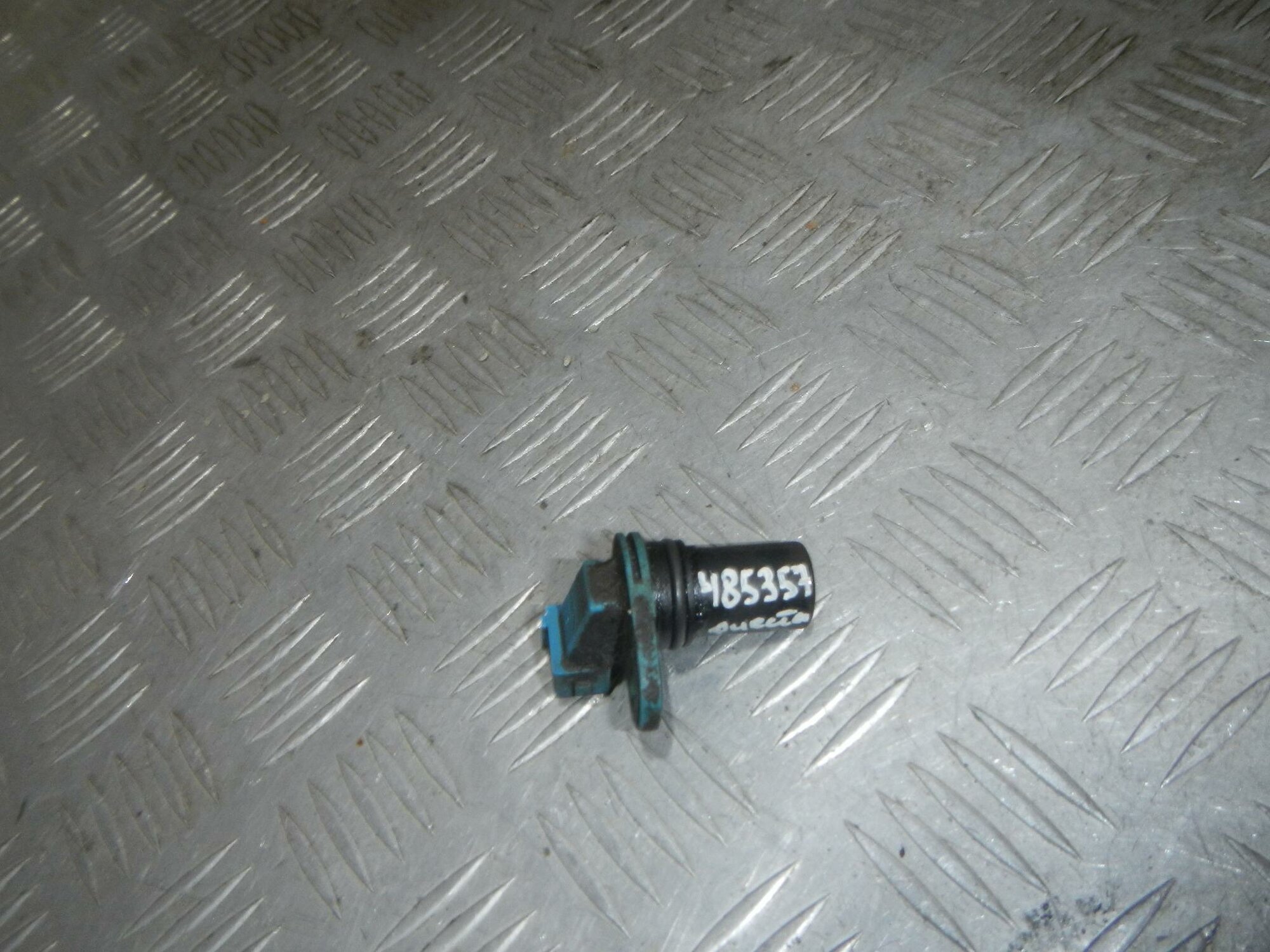 Б/У Датчик положения распредвала, Ford (Форд)-FIESTA (01-07) FORD FIESTA (01-07) Без видимых повреждений. 485357 FORD ар...