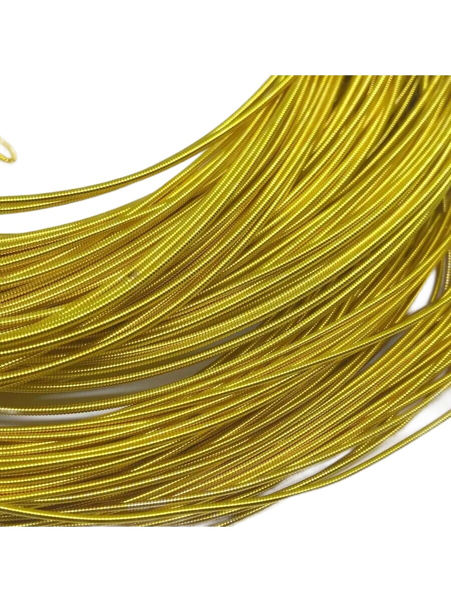 Золотая жесткая канитель