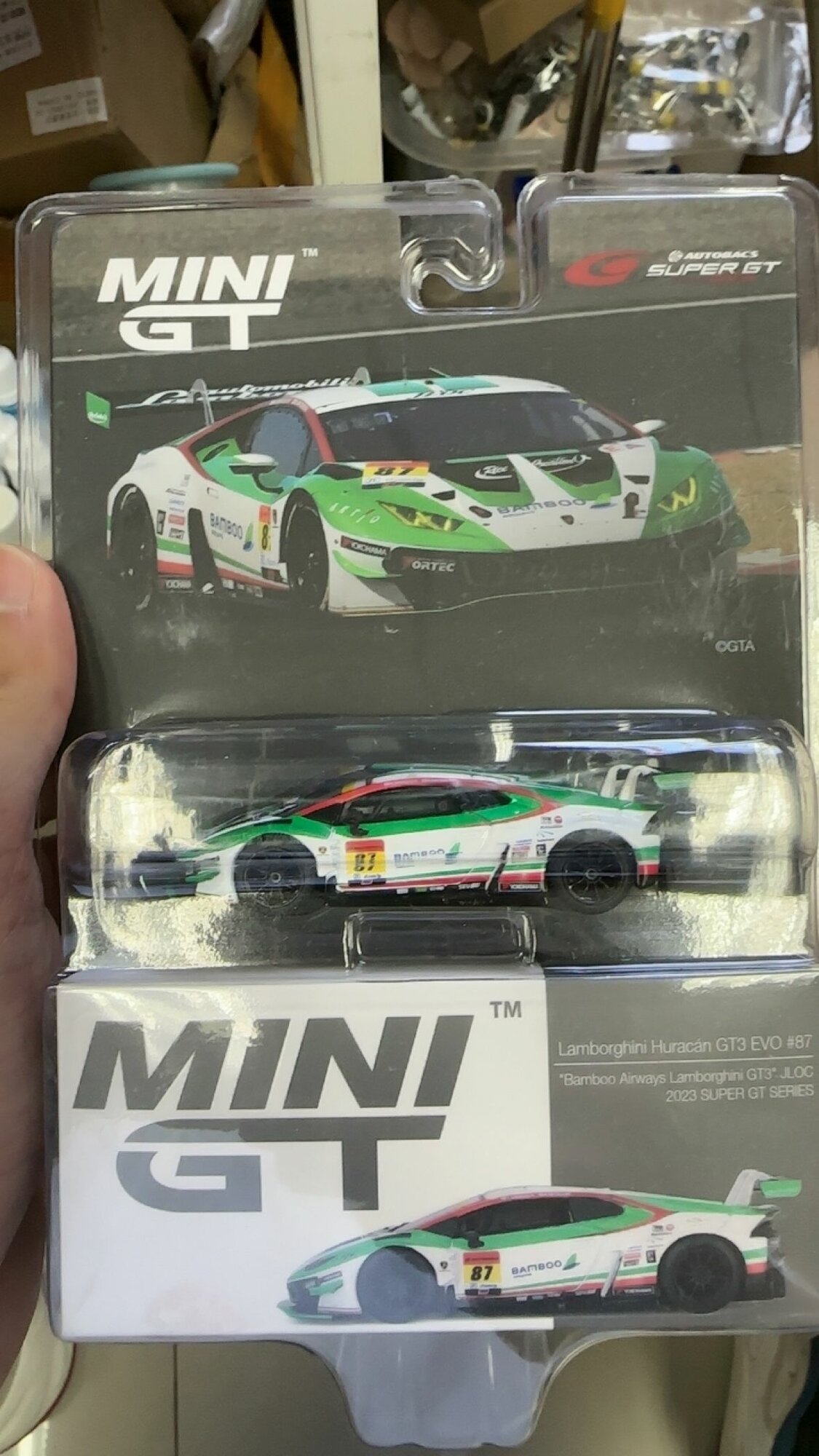 MINIGT #689 Lamborghini Huracan GT3 EVO #87 Легковая модель автомобиля