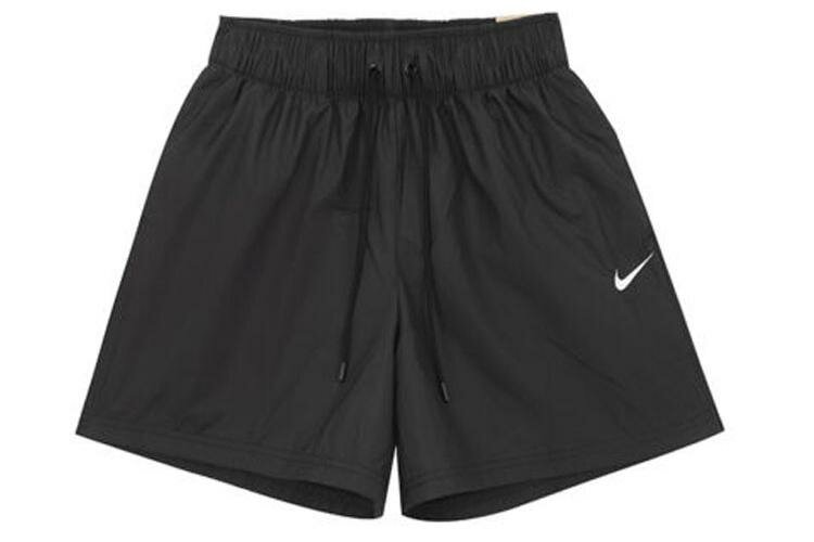 Шорты Nike Essentials