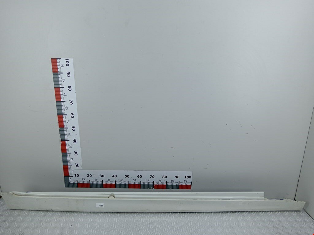 Накладка декоративная на порог правая BMW 5-Series (F07/F10/F11/F18) 51777903888 арт. 2034054