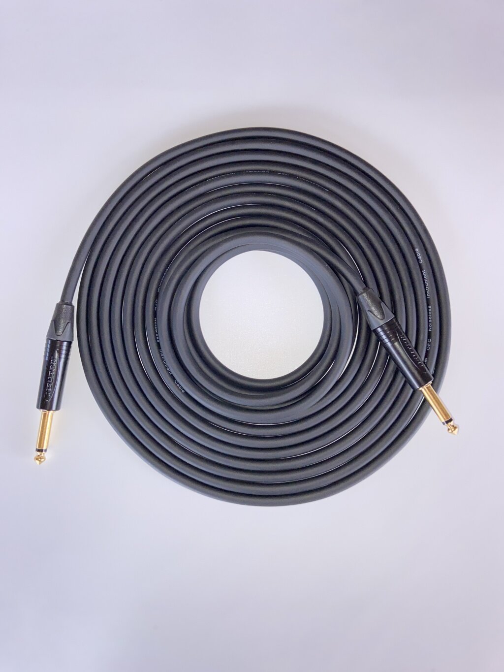 YES-IC001NE-6m Кабель инструментальный с разъёмами Neutrik, 6м, YES