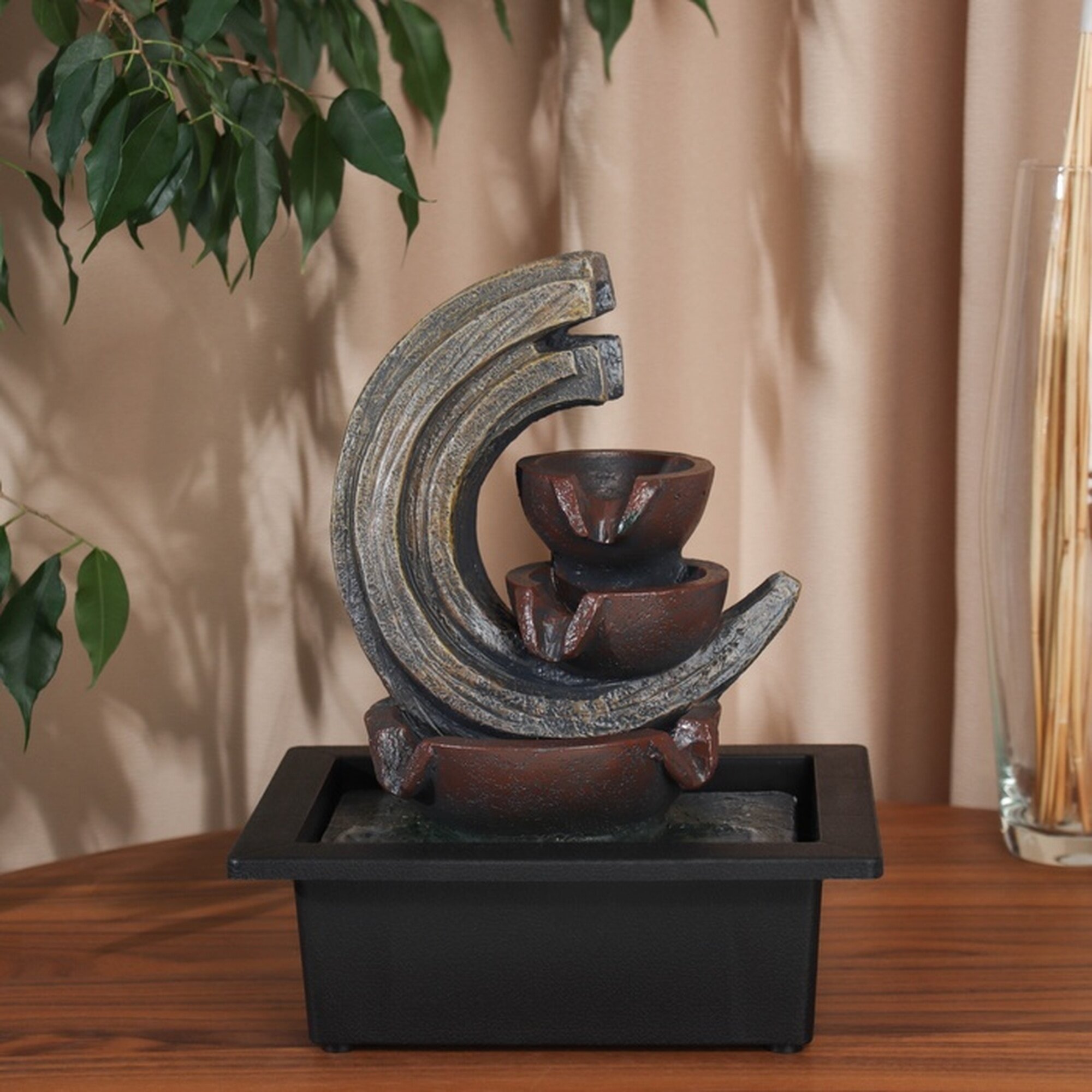 Фонтан настольный «Герберт» дуга, 29×23 см, с подсветкой, без шарика