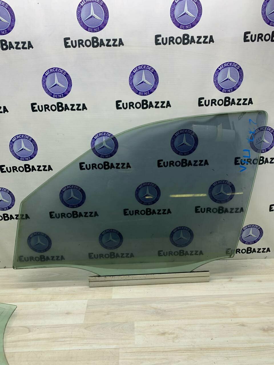 Стекло переднее левое Mercedes W163 A1637200118