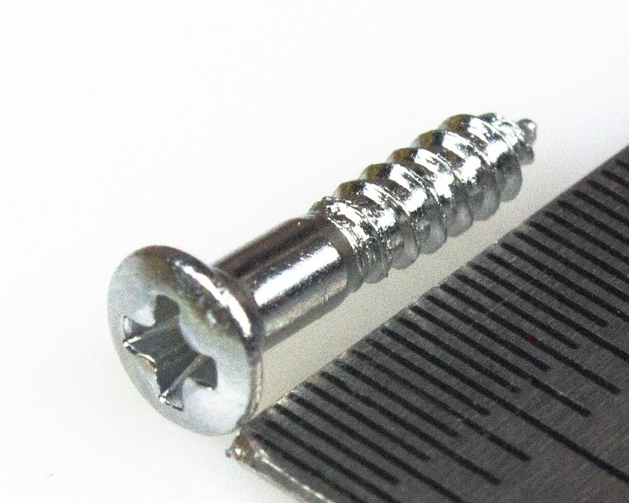 HOSCO PS-08C, саморез для панелей и рамок звукоснимателя (2.4 x 13 мм), хром, 4 штуки