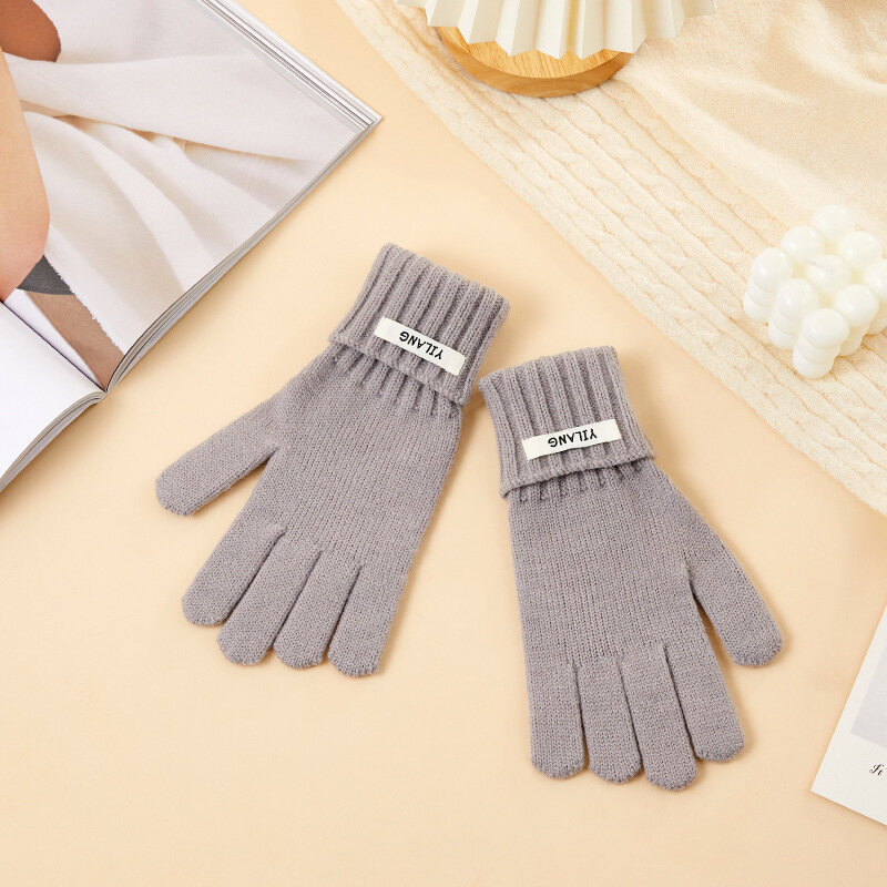 Перчатки для женщин