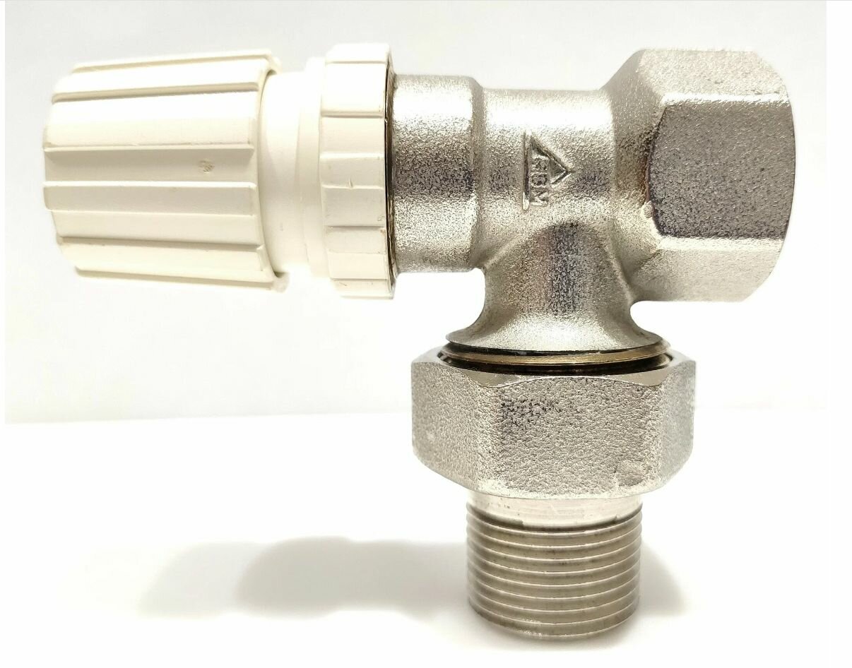 Угловой клапан запорный 3/4 4ШТ. балансировочный